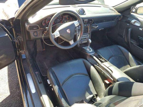 Black Porsche 911 2007 in Klaipeda, with an engine capacity of 3.60 L and mileage of 83 thousand km for 18500 €, photo 9 on AUTOMOTO.COM.LV