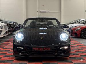 Black Porsche 911 2008 in Vilnius, with an engine capacity of 3.60 L and mileage of 93 thousand km for 72490 €, photo 3 on AUTOMOTO.COM.LV