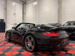 Black Porsche 911 2008 in Vilnius, with an engine capacity of 3.60 L and mileage of 93 thousand km for 72490 €, photo 7 on AUTOMOTO.COM.LV