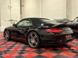 Black Porsche 911 2008 in Vilnius, with an engine capacity of 3.60 L and mileage of 93 thousand km for 72490 €, photo 29 on AUTOMOTO.COM.LV