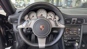 Melns Porsche 911 2009 Marijampole, ar dzinēja tilpumu 3.61 L un nobraukumu 206 tūkst. km par 39999 €, foto 16 vietnē AUTOMOTO.COM.LV