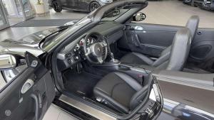 Melns Porsche 911 2009 Marijampole, ar dzinēja tilpumu 3.61 L un nobraukumu 206 tūkst. km par 39999 €, foto 17 vietnē AUTOMOTO.COM.LV