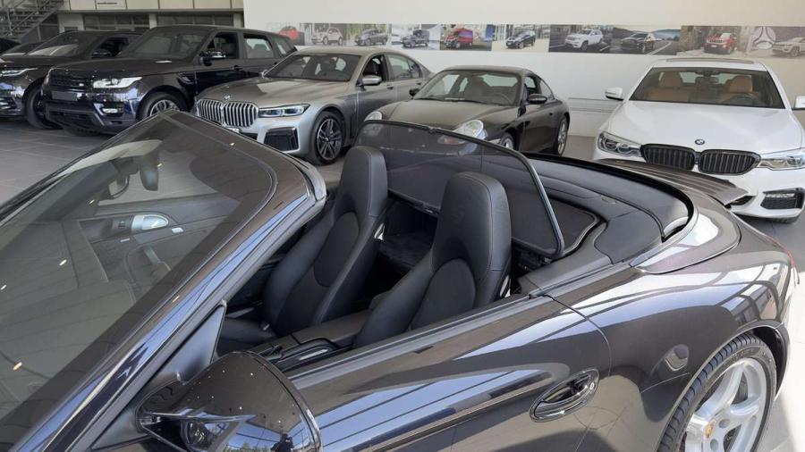 Melns Porsche 911 2009 Marijampole, ar dzinēja tilpumu 3.61 L un nobraukumu 206 tūkst. km par 39999 €, foto 25 vietnē AUTOMOTO.COM.LV