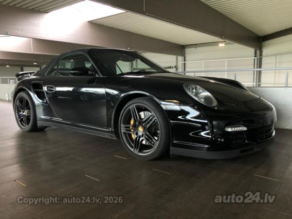 Porsche 911 2009 Tallina vietnē Melns Porsche 911 2009 Tallina, ar dzinēja tilpumu 3.60 L un nobraukumu 64 tūkst. km par 78000 €, foto 1 vietnē AUTOMOTO.COM.LV