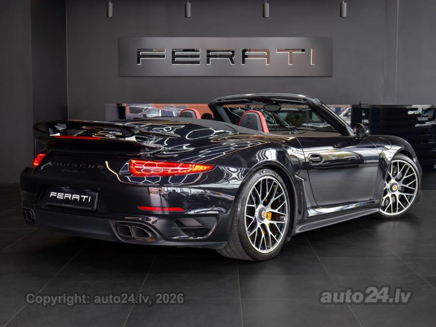 Black Porsche 911 2014 in Tallinn, with an engine capacity of 3.80 L and mileage of 85 thousand km for 119900 €, photo 5 on AUTOMOTO.COM.LV