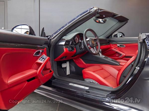Melns Porsche 911 2014 Tallina, ar dzinēja tilpumu 3.80 L un nobraukumu 85 tūkst. km par 119900 €, foto 7 vietnē AUTOMOTO.COM.LV