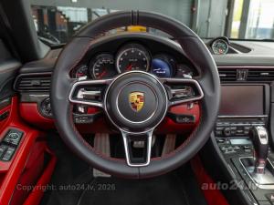 Black Porsche 911 2014 in Tallinn, with an engine capacity of 3.80 L and mileage of 85 thousand km for 119900 €, photo 13 on AUTOMOTO.COM.LV