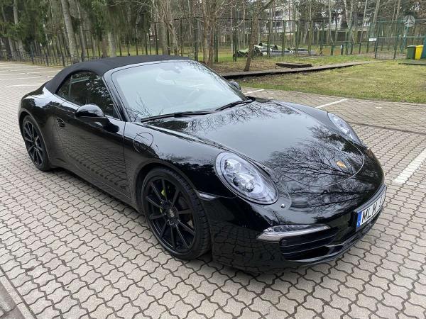 Черный Порше 911 2014 в Паланга, объемом двигателя 3.44 л и пробегом 137 тыс. км за 55900 €, фото 2 на AUTOMOTO.COM.LV