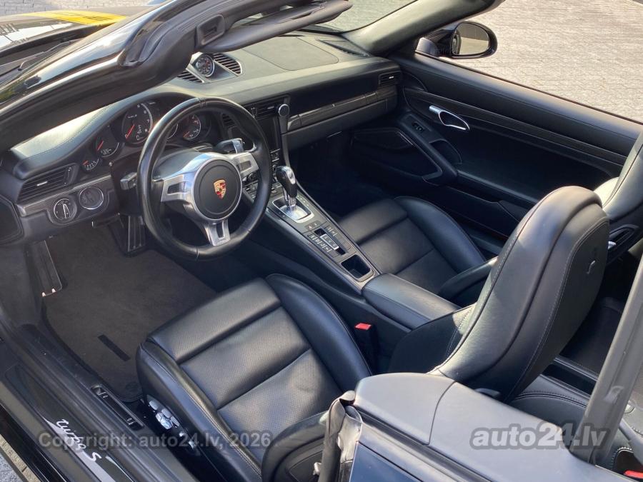 Черный Порше 911 2014 в Таллин, объемом двигателя 3.80 л и пробегом 98 тыс. км за 119900 €, фото 6 на AUTOMOTO.COM.LV