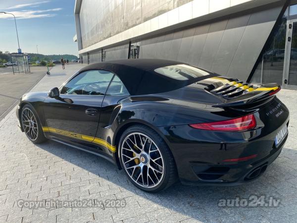 Черный Порше 911 2014 в Таллин, объемом двигателя 3.80 л и пробегом 98 тыс. км за 119900 €, фото 10 на AUTOMOTO.COM.LV