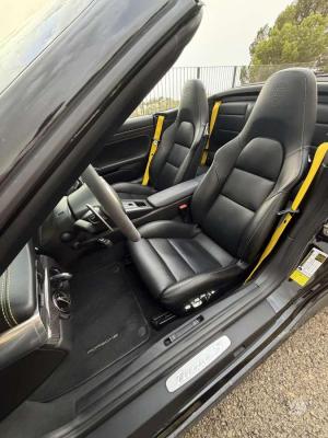 Black Porsche 911 2015 in Siauliai, with an engine capacity of 3.80 L and mileage of 23 thousand km for 103000 €, photo 14 on AUTOMOTO.COM.LV