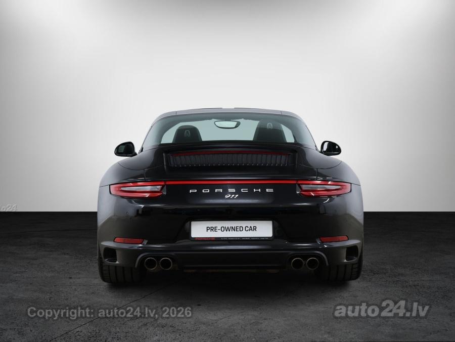 Melns Porsche 911 2016 Tallina, ar dzinēja tilpumu 3.00 L un nobraukumu 86 tūkst. km par 109000 €, foto 6 vietnē AUTOMOTO.COM.LV