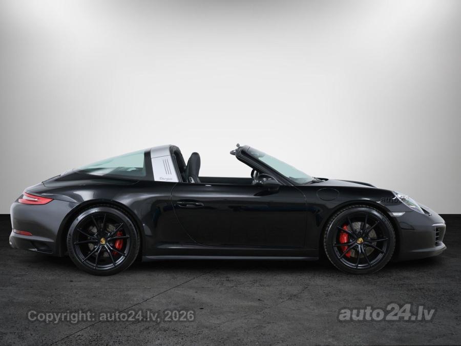 Melns Porsche 911 2016 Tallina, ar dzinēja tilpumu 3.00 L un nobraukumu 86 tūkst. km par 109000 €, foto 9 vietnē AUTOMOTO.COM.LV