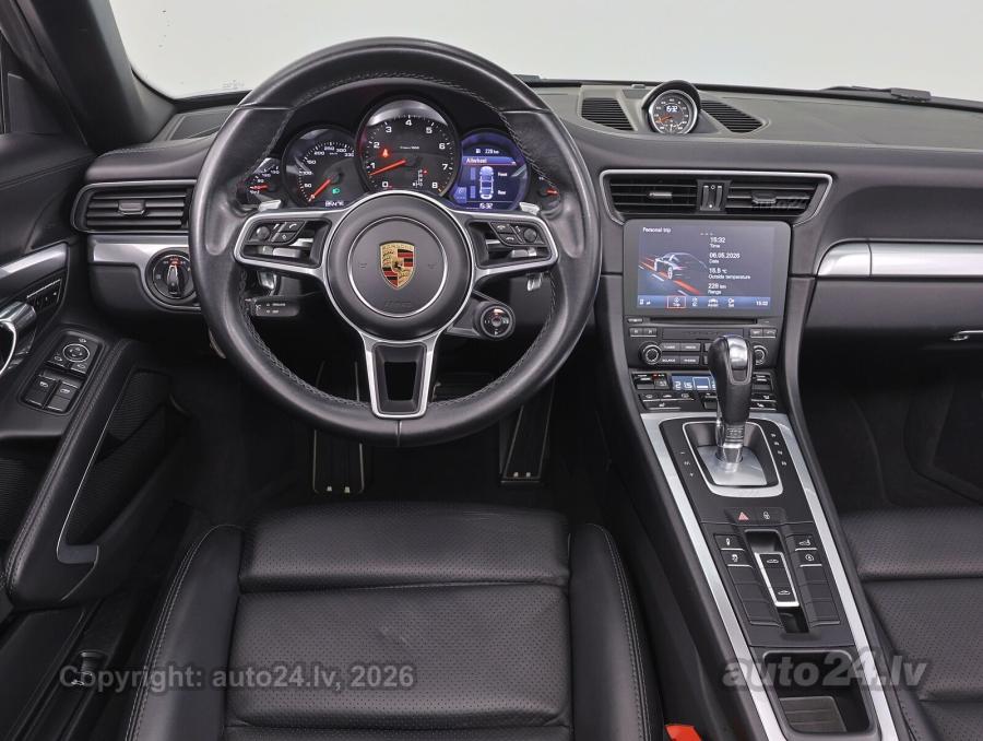Melns Porsche 911 2016 Tallina, ar dzinēja tilpumu 3.00 L un nobraukumu 86 tūkst. km par 109000 €, foto 16 vietnē AUTOMOTO.COM.LV