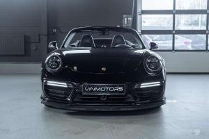 Black Porsche 911 2016 in Vilnius, with an engine capacity of 3.80 L and mileage of 125 thousand km for 104500 €, photo 3 on AUTOMOTO.COM.LV