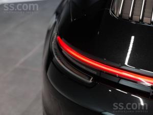 Черный Порше 911 2023 в Рига, объемом двигателя 3.00 л и пробегом 52 тыс. км за 150000 €, фото 13 на AUTOMOTO.COM.LV