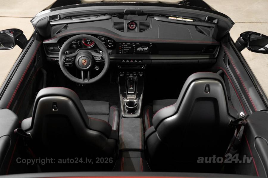Melns Porsche 911 2024 Rīga, ar dzinēja tilpumu 3.00 L un nobraukumu 4 tūkst. km par 169000 €, foto 11 vietnē AUTOMOTO.COM.LV