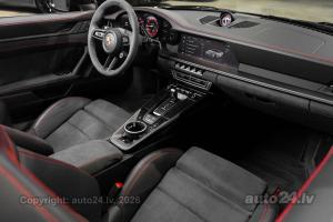 Melns Porsche 911 2024 Rīga, ar dzinēja tilpumu 3.00 L un nobraukumu 4 tūkst. km par 169000 €, foto 12 vietnē AUTOMOTO.COM.LV
