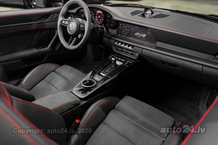 Черный Порше 911 2024 в Рига, объемом двигателя 3.00 л и пробегом 4 тыс. км за 169000 €, фото 12 на AUTOMOTO.COM.LV