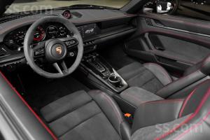 Melns Porsche 911 2024 Rīga, ar dzinēja tilpumu 3.00 L un nobraukumu 4 tūkst. km par 169000 €, foto 10 vietnē AUTOMOTO.COM.LV