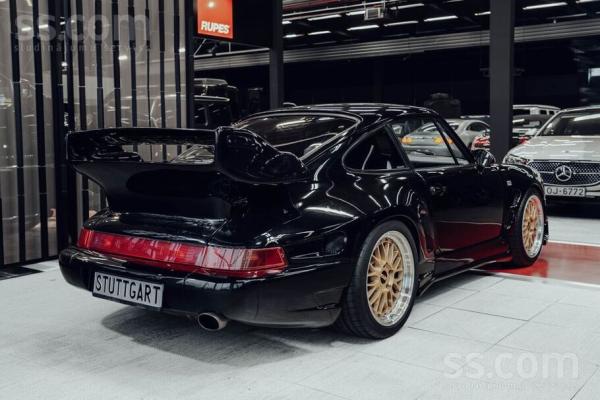 Черный Порше 911 1991 в Рига, объемом двигателя 3.50 л и пробегом 92 тыс. км за 95000 €, фото 6 на AUTOMOTO.COM.LV