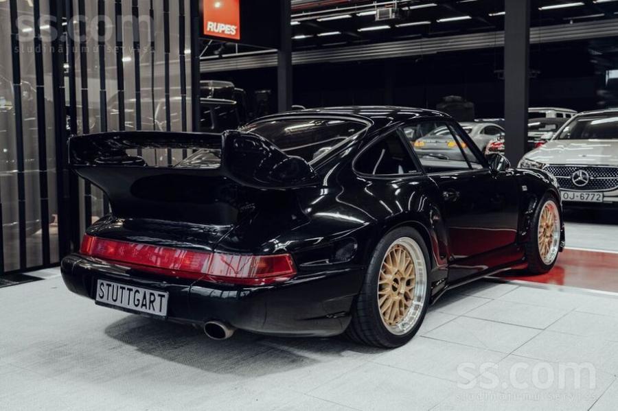 Черный Порше 911 1991 в Рига, объемом двигателя 3.50 л и пробегом 92 тыс. км за 95000 €, фото 7 на AUTOMOTO.COM.LV