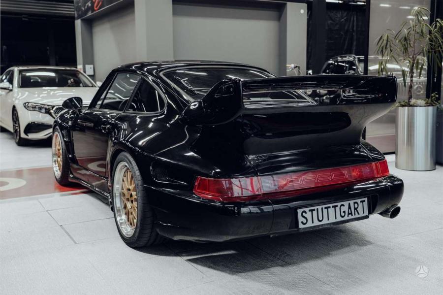 Black Porsche 911 1991 in Riga, with an engine capacity of 3.60 L and mileage of 92 thousand km for 95000 €, photo 5 on AUTOMOTO.COM.LV