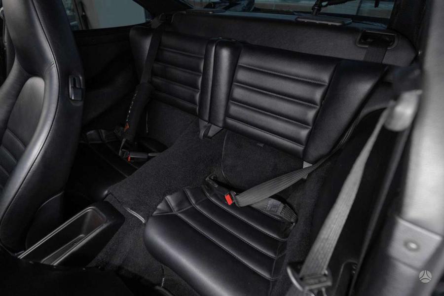 Black Porsche 911 1991 in Riga, with an engine capacity of 3.60 L and mileage of 92 thousand km for 95000 €, photo 26 on AUTOMOTO.COM.LV