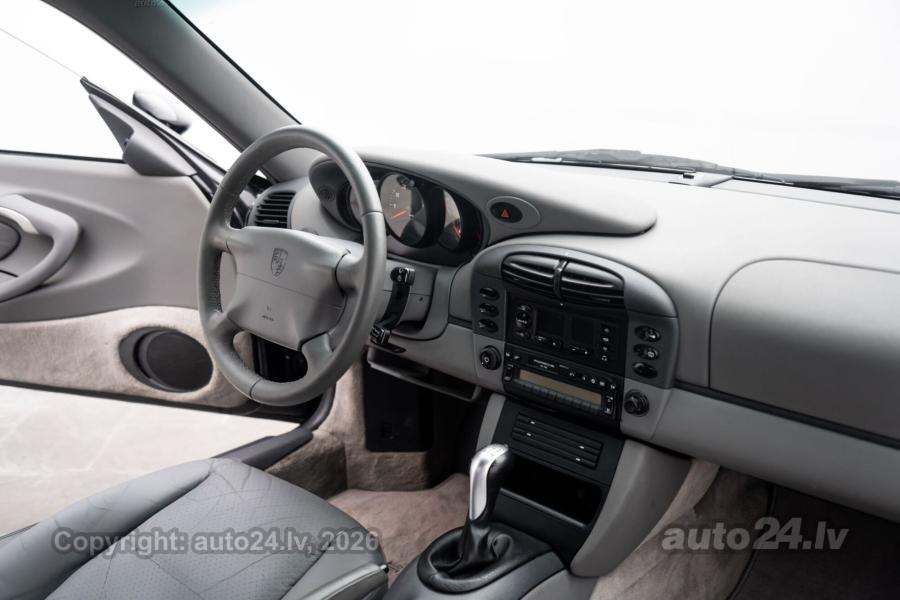 Melns Porsche 911 1998 Tallina, ar dzinēja tilpumu 3.40 L un nobraukumu 194 tūkst. km par 29999 €, foto 13 vietnē AUTOMOTO.COM.LV