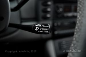 Melns Porsche 911 1998 Tallina, ar dzinēja tilpumu 3.40 L un nobraukumu 194 tūkst. km par 29999 €, foto 15 vietnē AUTOMOTO.COM.LV