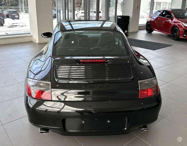Black Porsche 911 1999 in Marijampole, with an engine capacity of 3.39 L and mileage of 106 thousand km for 29999 €, photo 4 on AUTOMOTO.COM.LV