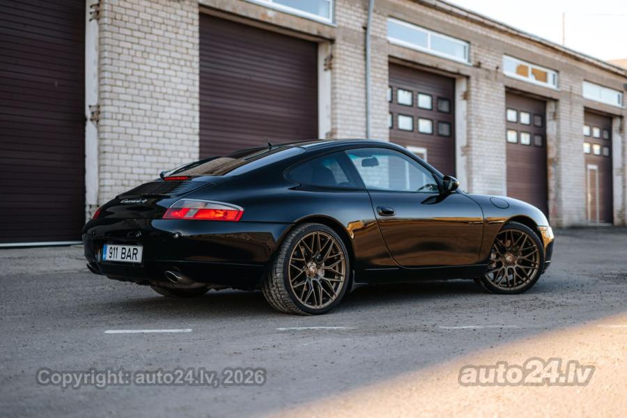 Melns Porsche 911 1999 Tallina, ar dzinēja tilpumu 3.40 L un nobraukumu 262 tūkst. km par 28500 €, foto 5 vietnē AUTOMOTO.COM.LV