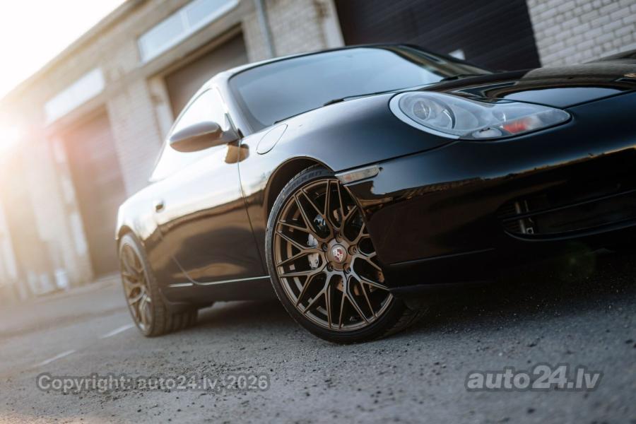 Melns Porsche 911 1999 Tallina, ar dzinēja tilpumu 3.40 L un nobraukumu 262 tūkst. km par 28500 €, foto 8 vietnē AUTOMOTO.COM.LV