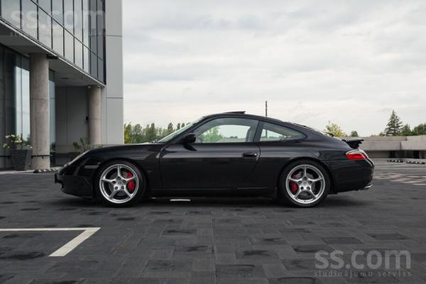 Black Porsche 911 2000 in Riga, with an engine capacity of 3.40 L and mileage of 90 thousand km for 36999 €, photo 2 on AUTOMOTO.COM.LV