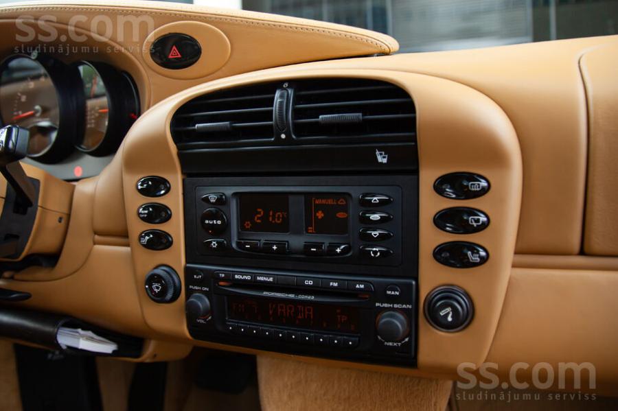 Черный Порше 911 2000 в Рига, объемом двигателя 3.40 л и пробегом 90 тыс. км за 36999 €, фото 13 на AUTOMOTO.COM.LV