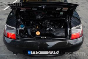 Черный Порше 911 2000 в Рига, объемом двигателя 3.40 л и пробегом 90 тыс. км за 36999 €, фото 23 на AUTOMOTO.COM.LV