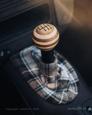 Melns Porsche 911 2000 Tartu, ar dzinēja tilpumu 3.40 L un nobraukumu 237 tūkst. km par 37999 €, foto 19 vietnē AUTOMOTO.COM.LV