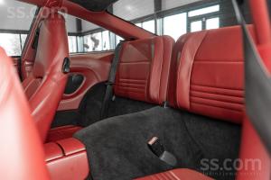 Melns Porsche 911 2000 Rīga, ar dzinēja tilpumu 3.40 L un nobraukumu 180 tūkst. km par 27000 €, foto 12 vietnē AUTOMOTO.COM.LV