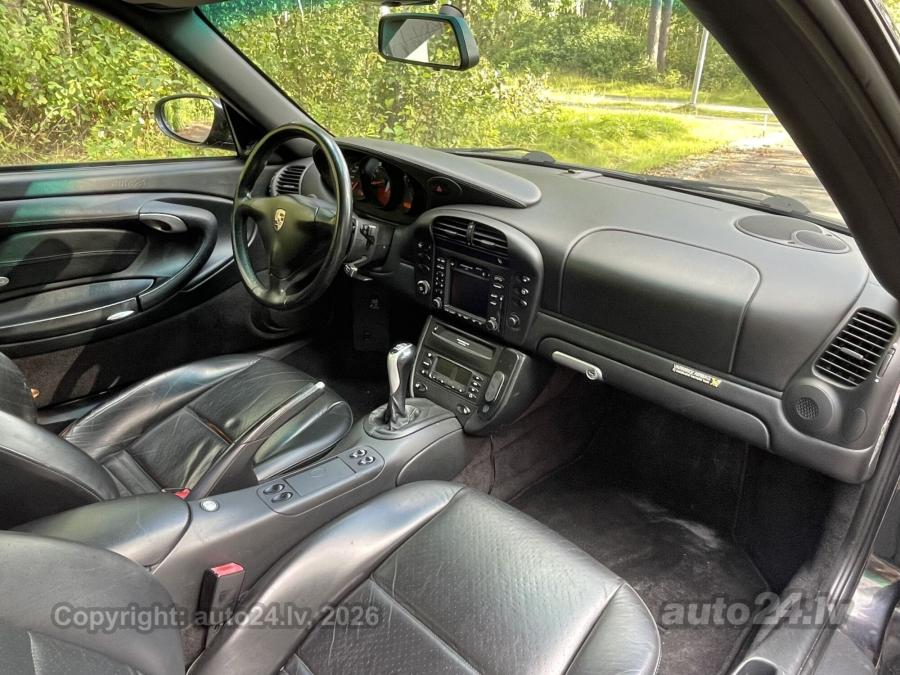 Черный Порше 911 2002 в Таллин, объемом двигателя 3.60 л и пробегом 235 тыс. км за 33000 €, фото 10 на AUTOMOTO.COM.LV