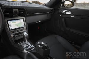 Black Porsche 911 2004 in Jelgava, with an engine capacity of 3.60 L and mileage of 140 thousand km for 35022 €, photo 13 on AUTOMOTO.COM.LV