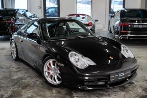 Черный Порше 911 2004 в Каунас, объемом двигателя 3.60 л и пробегом 81 тыс. км за 84450 €, фото 3 на AUTOMOTO.COM.LV