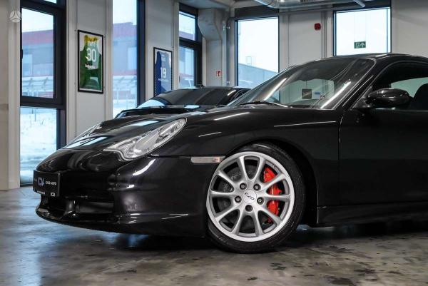 Melns Porsche 911 2004 Kauņa, ar dzinēja tilpumu 3.60 L un nobraukumu 81 tūkst. km par 84450 €, foto 6 vietnē AUTOMOTO.COM.LV
