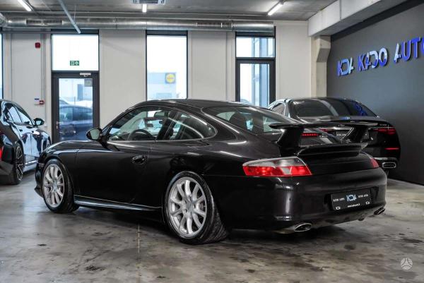 Melns Porsche 911 2004 Kauņa, ar dzinēja tilpumu 3.60 L un nobraukumu 81 tūkst. km par 84450 €, foto 10 vietnē AUTOMOTO.COM.LV