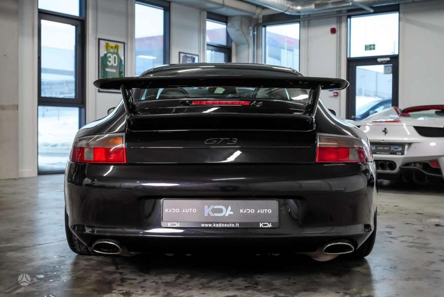 Черный Порше 911 2004 в Каунас, объемом двигателя 3.60 л и пробегом 81 тыс. км за 84450 €, фото 13 на AUTOMOTO.COM.LV