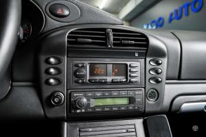 Черный Порше 911 2004 в Каунас, объемом двигателя 3.60 л и пробегом 81 тыс. км за 84450 €, фото 23 на AUTOMOTO.COM.LV