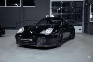 Melns Porsche 911 2005 Viļņa, ar dzinēja tilpumu 3.60 L un nobraukumu 115 tūkst. km par 37000 €, foto  vietnē AUTOMOTO.COM.LV