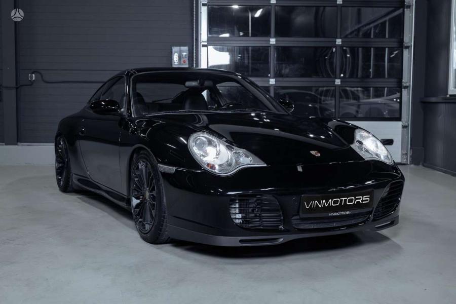 Melns Porsche 911 2005 Viļņa, ar dzinēja tilpumu 3.60 L un nobraukumu 115 tūkst. km par 37000 €, foto 4 vietnē AUTOMOTO.COM.LV