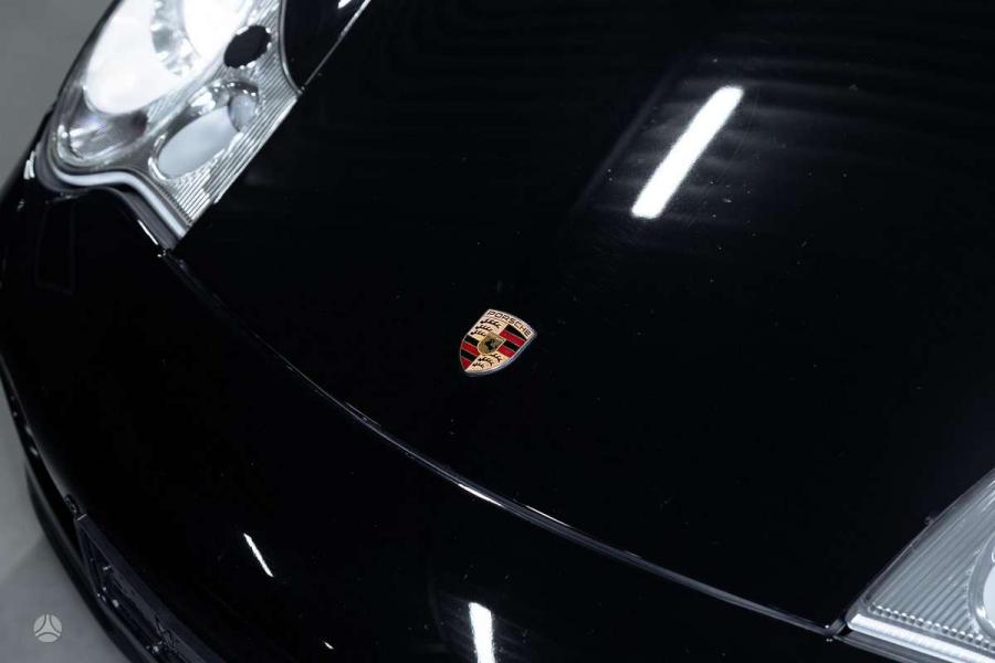 Melns Porsche 911 2005 Viļņa, ar dzinēja tilpumu 3.60 L un nobraukumu 115 tūkst. km par 37000 €, foto 14 vietnē AUTOMOTO.COM.LV