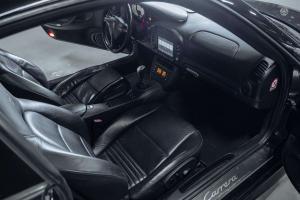 Melns Porsche 911 2005 Viļņa, ar dzinēja tilpumu 3.60 L un nobraukumu 115 tūkst. km par 37000 €, foto 28 vietnē AUTOMOTO.COM.LV