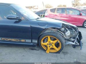 Black Porsche 911 2006 in Klaipeda, with an engine capacity of 3.60 L and mileage of 114 thousand km for 10500 €, photo 17 on AUTOMOTO.COM.LV